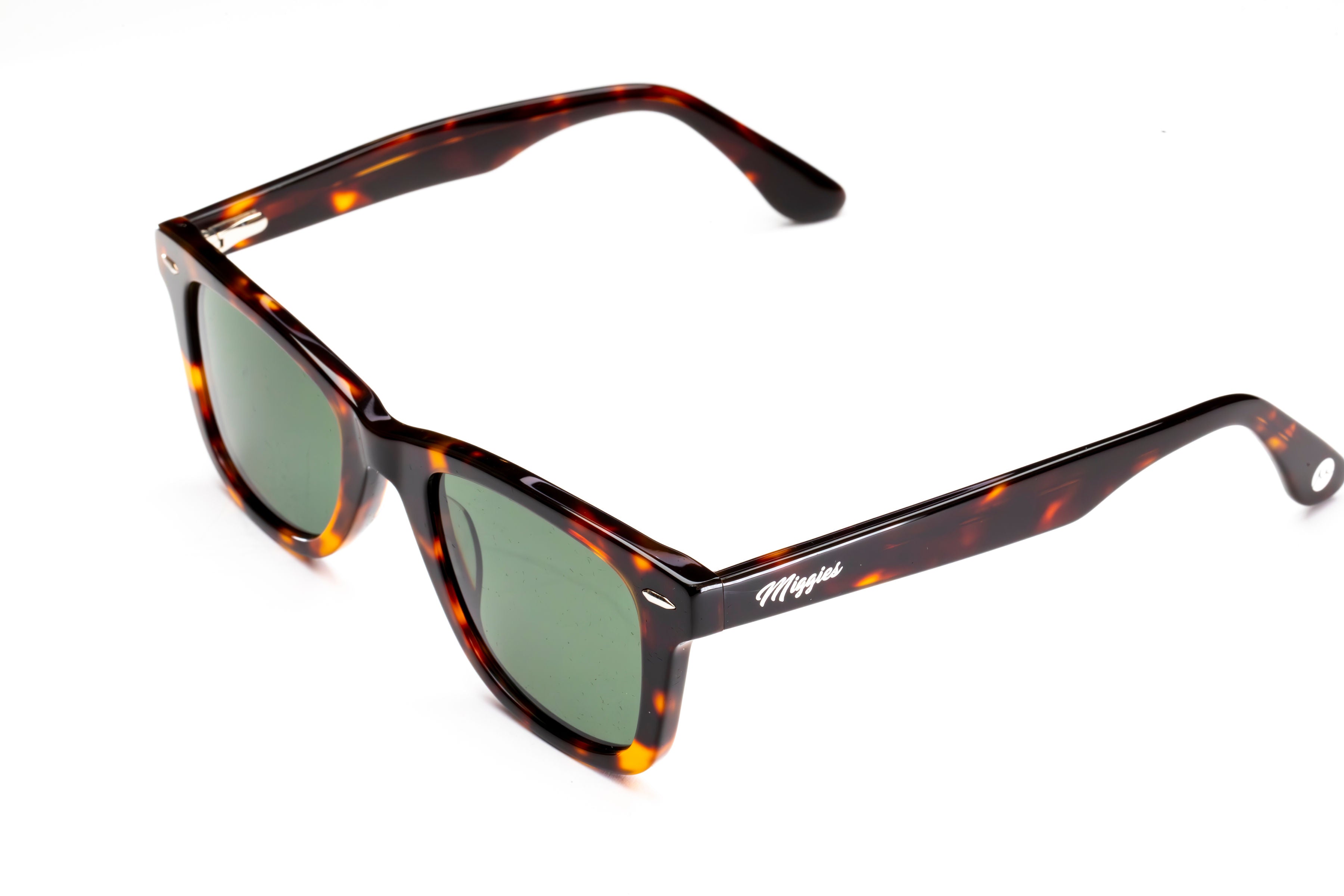 Capri (Tortoiseshell) – Miggies